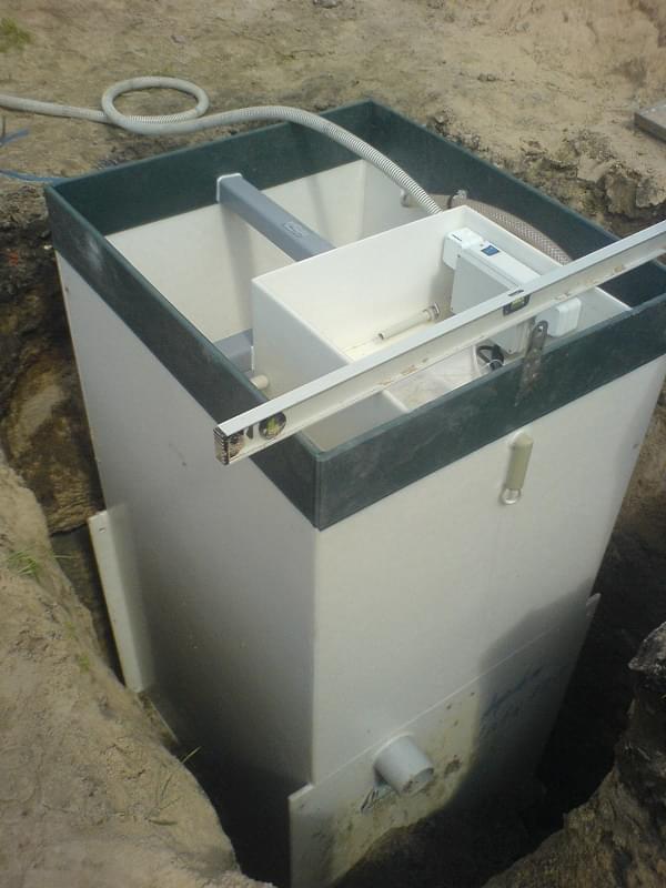 Установка и монтаж автономной канализации на даче